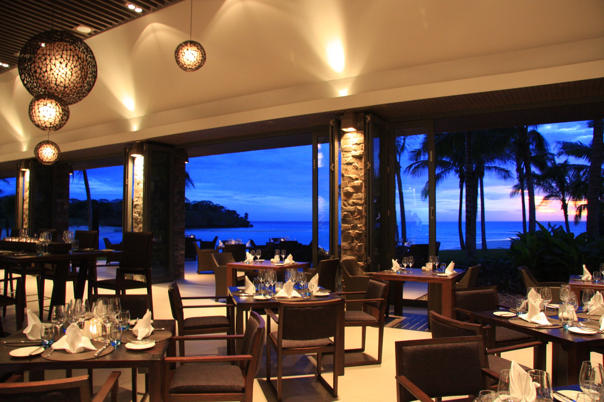 The Best Restaurants in Fiji – Luxe Surf Style